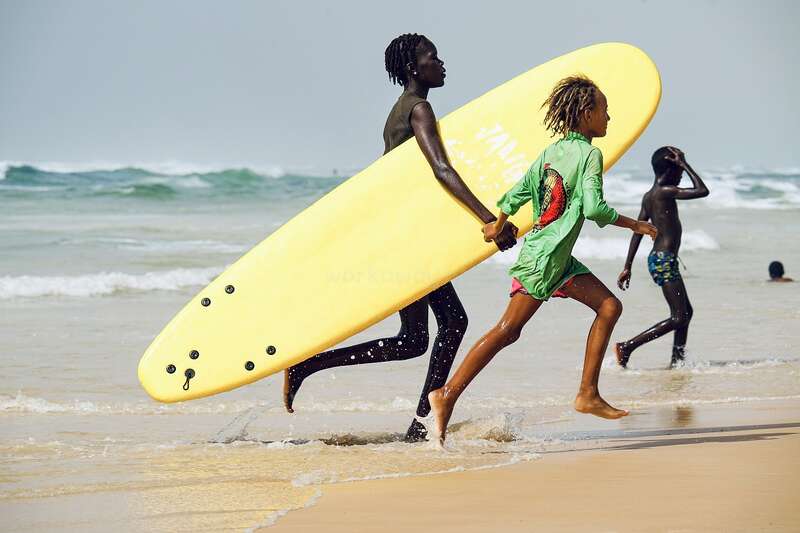 Help on our surf-camp in Dakar, Senegal