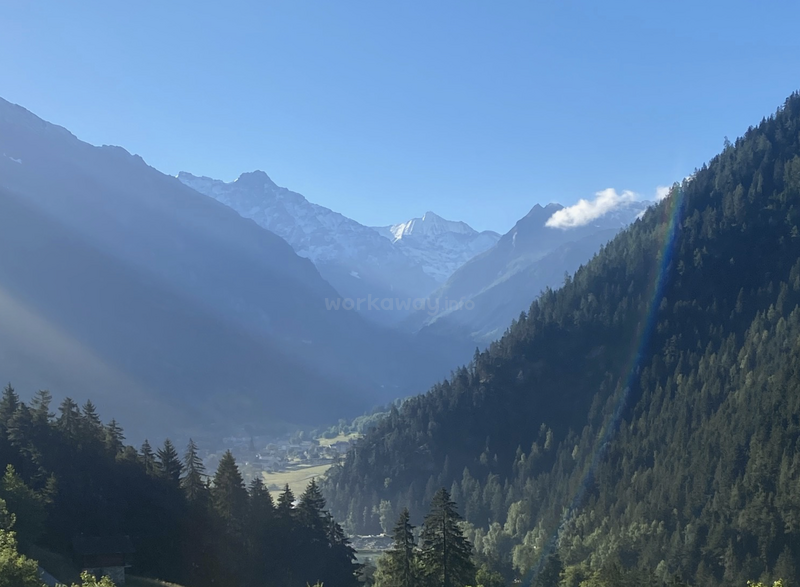 Explore the Swiss Alps and help with DIY projects in Volleges, Switzerland
