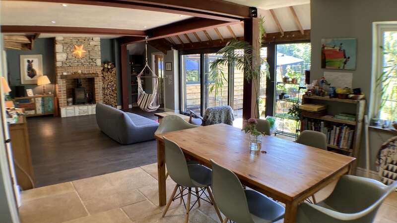 Stay with our nature-loving family and enjoy the beautiful countryside ...