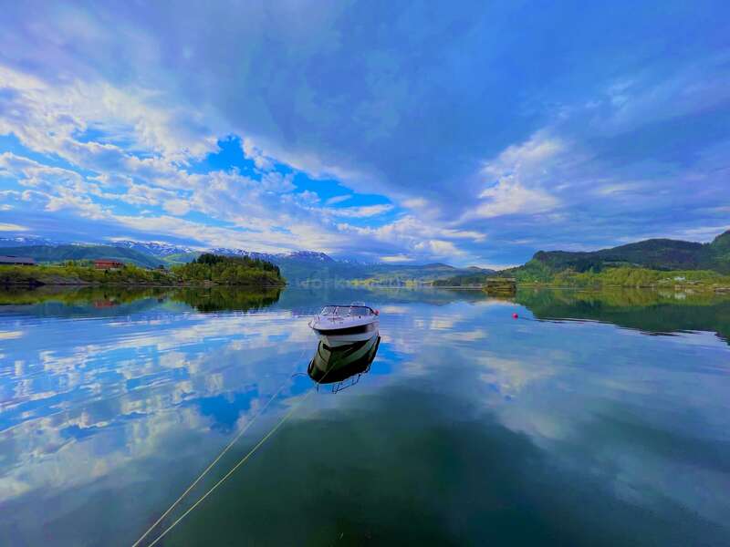 Learn new skills and enjoy the beautiful views over a fjord in Tysse ...