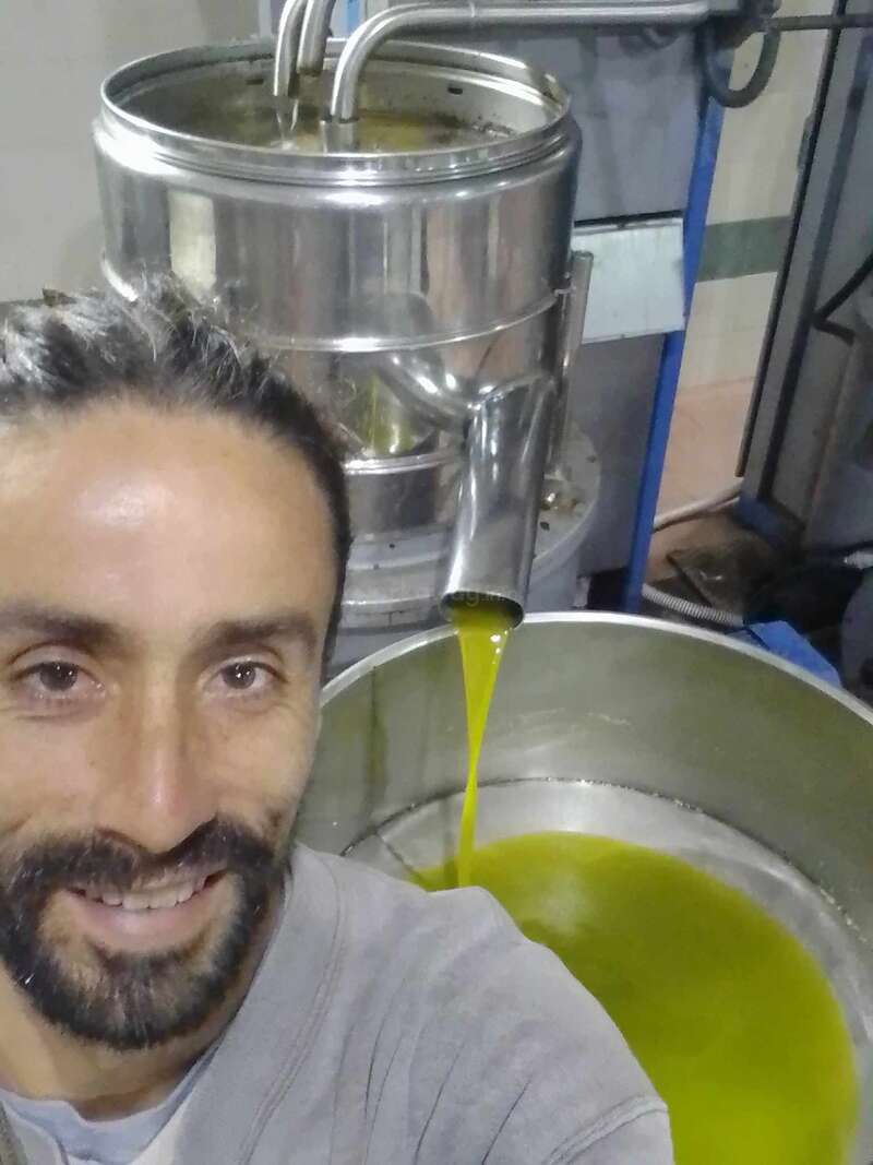 Get involved in our regenerative unicorn farm in Calabria, Italy