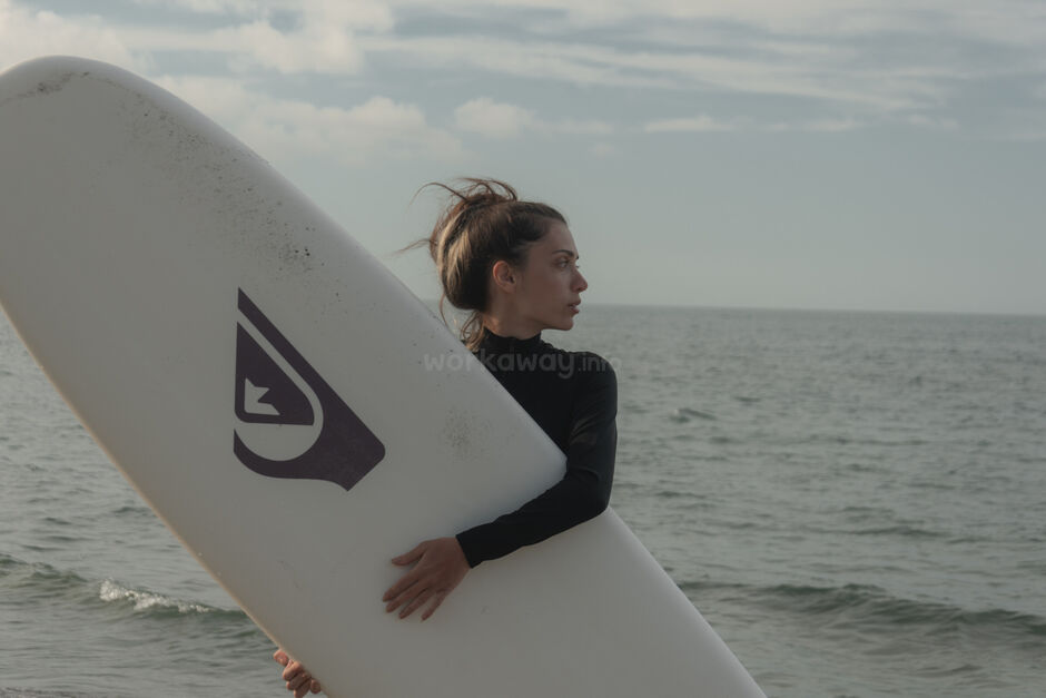 Surf's Up! The Ultimate Guide to Riding Waves with Workaway